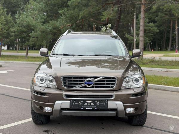Brūns Volvo XC90 2012 Utena, ar dzinēja tilpumu 2.40 L un nobraukumu 238 tūkst. km par 12350 €, foto 3 vietnē AUTOMOTO.COM.LV