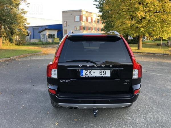 Brūns Volvo XC90 2013 Ogre, ar dzinēja tilpumu 2.40 L un nobraukumu 265 tūkst. km par 12000 €, foto 5 vietnē AUTOMOTO.COM.LV