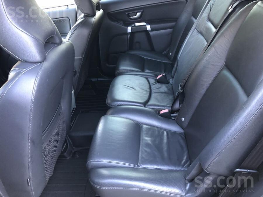 Brūns Volvo XC90 2013 Ogre, ar dzinēja tilpumu 2.40 L un nobraukumu 265 tūkst. km par 12000 €, foto 18 vietnē AUTOMOTO.COM.LV