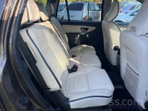 Brown Volvo XC90 2013 in Valmiera, with an engine capacity of 2.40 L and mileage of 0 thousand km for 12300 €, photo 10 on AUTOMOTO.COM.LV