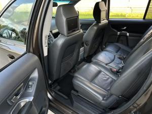 Brown Volvo XC90 2013 in Riga, with an engine capacity of 2.40 L and mileage of 249 thousand km for 13600 €, photo 22 on AUTOMOTO.COM.LV