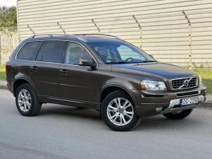 Brown Volvo XC90 2013 in Riga, with an engine capacity of 2.40 L and mileage of 249 thousand km for 13600 €, photo 30 on AUTOMOTO.COM.LV