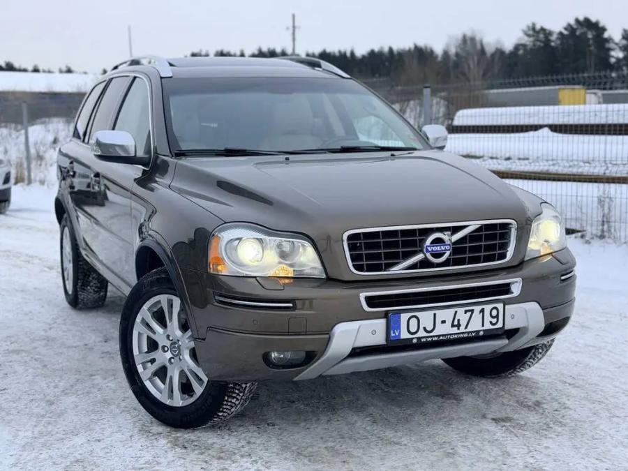 Brūns Volvo XC90 2013 Rīga, ar dzinēja tilpumu 2.40 L un nobraukumu 233 tūkst. km par 13500 €, foto 1 vietnē AUTOMOTO.COM.LV