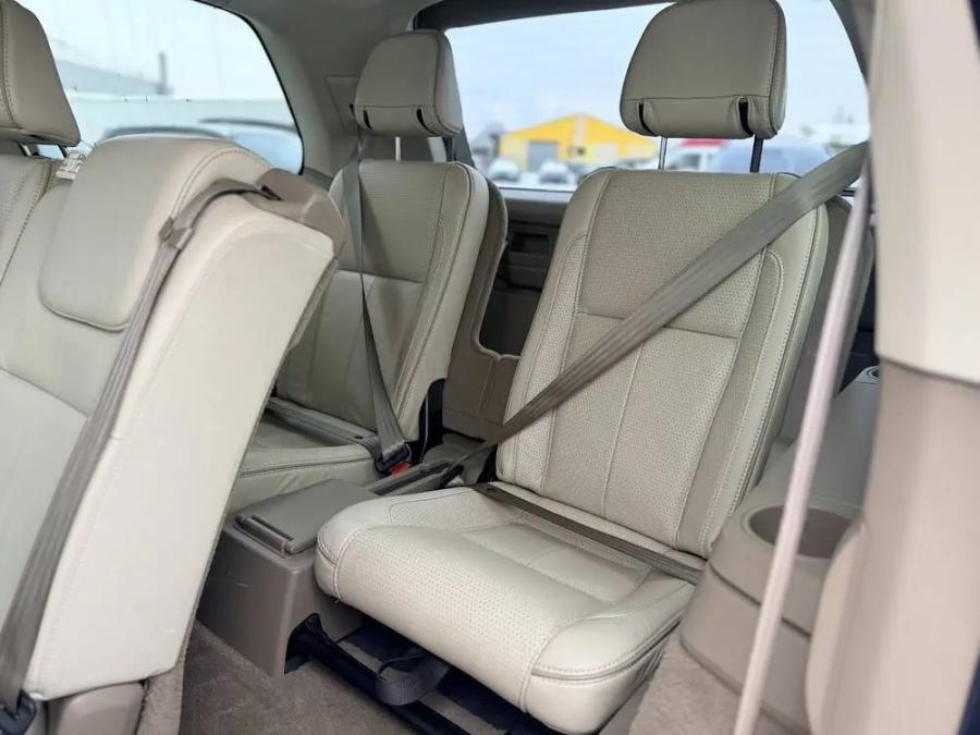 Brūns Volvo XC90 2013 Rīga, ar dzinēja tilpumu 2.40 L un nobraukumu 233 tūkst. km par 13500 €, foto 13 vietnē AUTOMOTO.COM.LV
