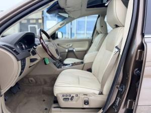 Brūns Volvo XC90 2013 Rīga, ar dzinēja tilpumu 2.40 L un nobraukumu 233 tūkst. km par 13500 €, foto 15 vietnē AUTOMOTO.COM.LV