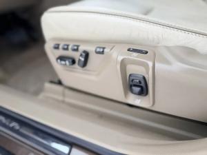 Brūns Volvo XC90 2013 Rīga, ar dzinēja tilpumu 2.40 L un nobraukumu 233 tūkst. km par 13500 €, foto 16 vietnē AUTOMOTO.COM.LV