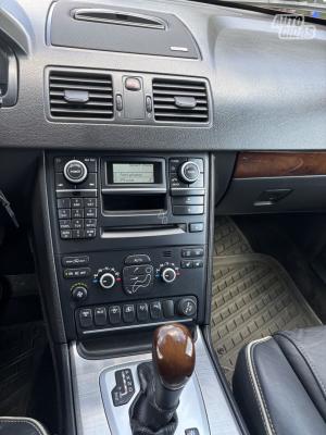 Brūns Volvo XC90 2013 Prienai, ar dzinēja tilpumu 3.20 L un nobraukumu 159 tūkst. km par 8800 €, foto 18 vietnē AUTOMOTO.COM.LV
