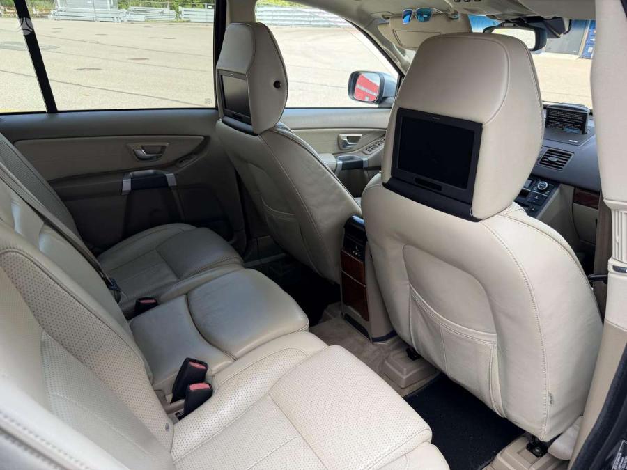 Brūns Volvo XC90 2013 Kauņa, ar dzinēja tilpumu 2.40 L un nobraukumu 245 tūkst. km par 11900 €, foto 15 vietnē AUTOMOTO.COM.LV