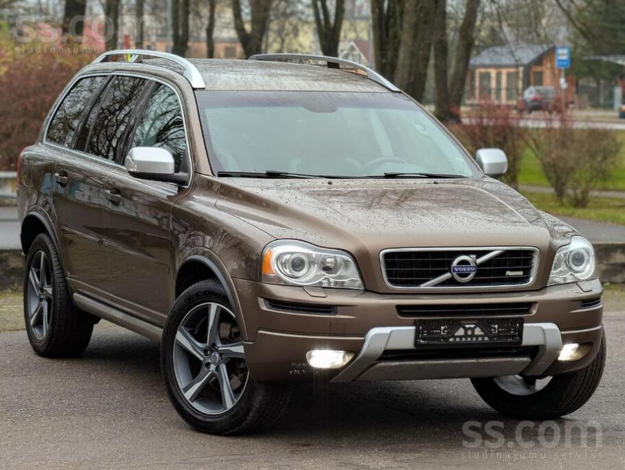 Brown Volvo XC90 2014 in Jurmala, with an engine capacity of 2.40 L and mileage of 0 thousand km for 11750 €, photo 4 on AUTOMOTO.COM.LV