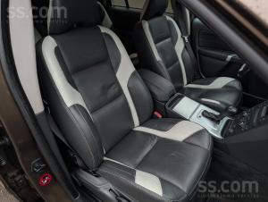 Brown Volvo XC90 2014 in Jurmala, with an engine capacity of 2.40 L and mileage of 0 thousand km for 11750 €, photo 15 on AUTOMOTO.COM.LV