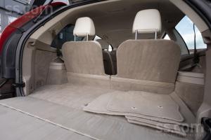 Brown Volvo XC90 2014 in Riga, with an engine capacity of 2.40 L and mileage of 285 thousand km for 12950 €, photo 29 on AUTOMOTO.COM.LV