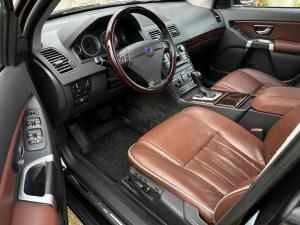 Brūns Volvo XC90 2014 Rīga, ar dzinēja tilpumu 2.40 L un nobraukumu 274 tūkst. km par 11700 €, foto 14 vietnē AUTOMOTO.COM.LV