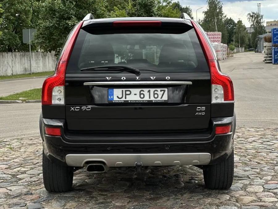 Brūns Volvo XC90 2014 Rīga, ar dzinēja tilpumu 2.40 L un nobraukumu 274 tūkst. km par 11700 €, foto 31 vietnē AUTOMOTO.COM.LV