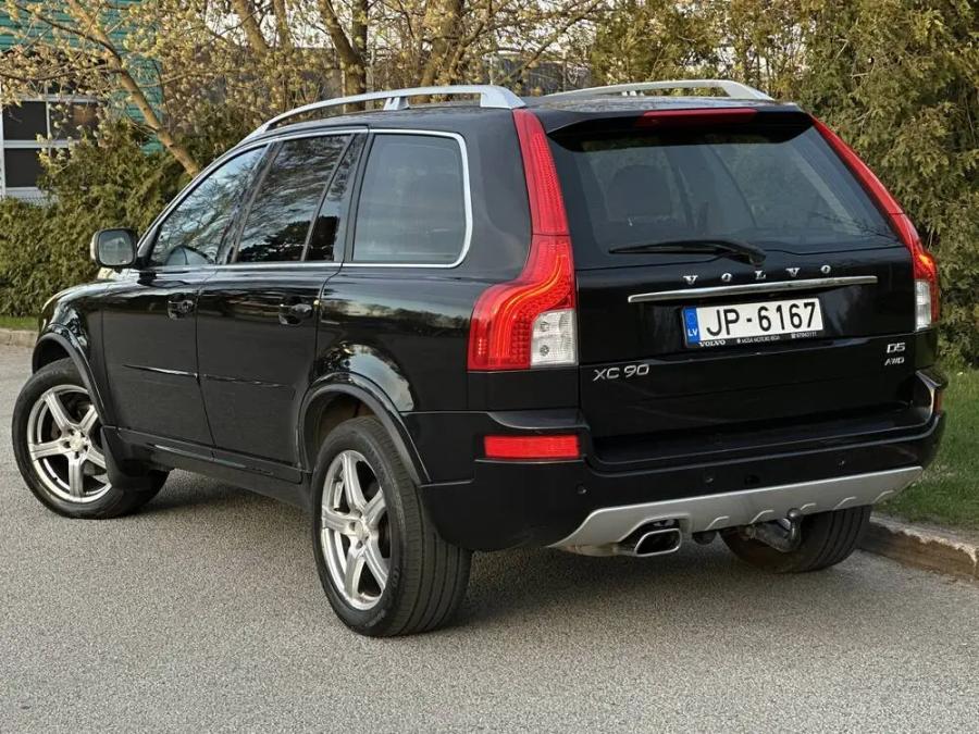 Brūns Volvo XC90 2014 Rīga, ar dzinēja tilpumu 2.40 L un nobraukumu 274 tūkst. km par 11700 €, foto 33 vietnē AUTOMOTO.COM.LV