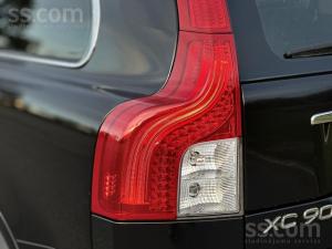 Brūns Volvo XC90 2014 Rīga, ar dzinēja tilpumu 2.40 L un nobraukumu 274 tūkst. km par 11700 €, foto 36 vietnē AUTOMOTO.COM.LV