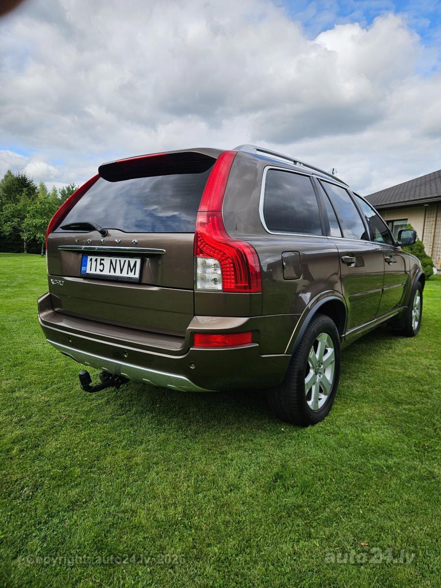 Brūns Volvo XC90 2014 Tartu, ar dzinēja tilpumu 2.40 L un nobraukumu 205 tūkst. km par 13900 €, foto 1 vietnē AUTOMOTO.COM.LV