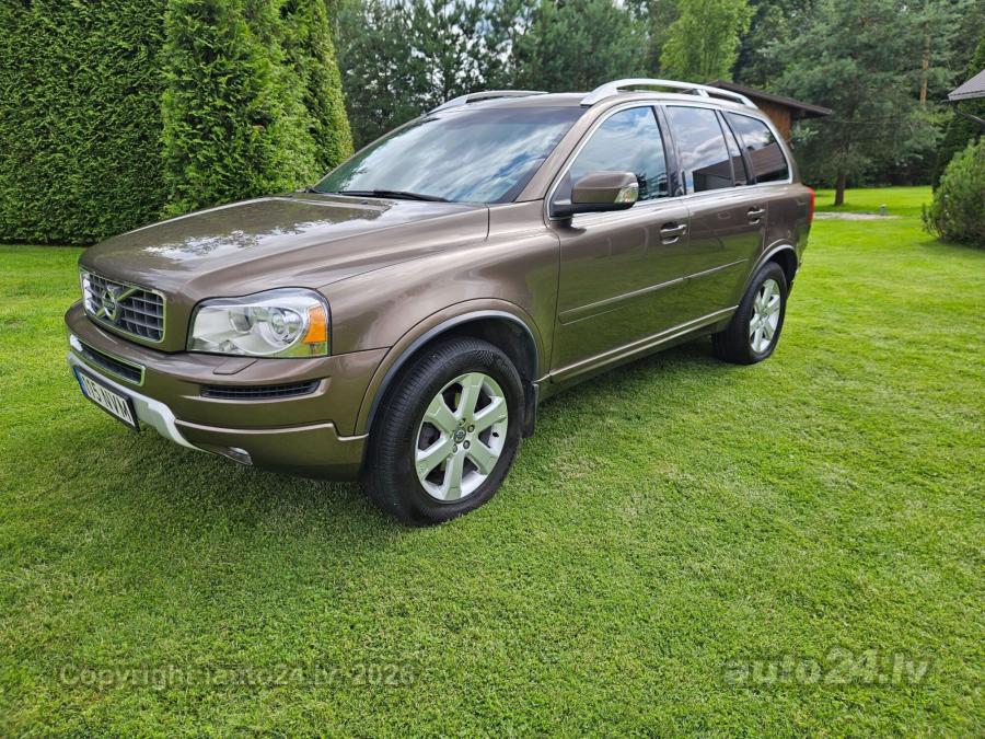 Brūns Volvo XC90 2014 Tartu, ar dzinēja tilpumu 2.40 L un nobraukumu 205 tūkst. km par 13900 €, foto 3 vietnē AUTOMOTO.COM.LV