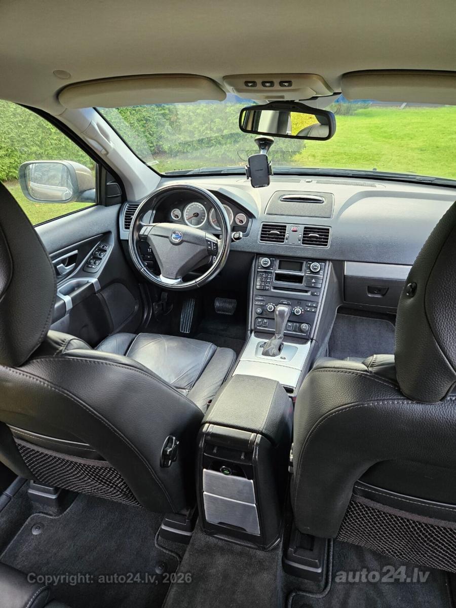 Brūns Volvo XC90 2014 Tartu, ar dzinēja tilpumu 2.40 L un nobraukumu 205 tūkst. km par 13900 €, foto 6 vietnē AUTOMOTO.COM.LV
