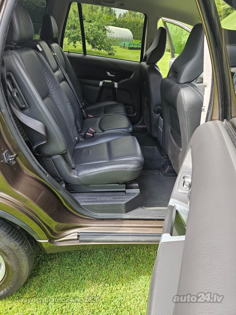 Brūns Volvo XC90 2014 Tartu, ar dzinēja tilpumu 2.40 L un nobraukumu 205 tūkst. km par 13900 €, foto 10 vietnē AUTOMOTO.COM.LV