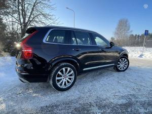Brown Volvo XC90 2015 in Vilnius, with an engine capacity of 2.00 L and mileage of 297 thousand km for 18900 €, photo 9 on AUTOMOTO.COM.LV