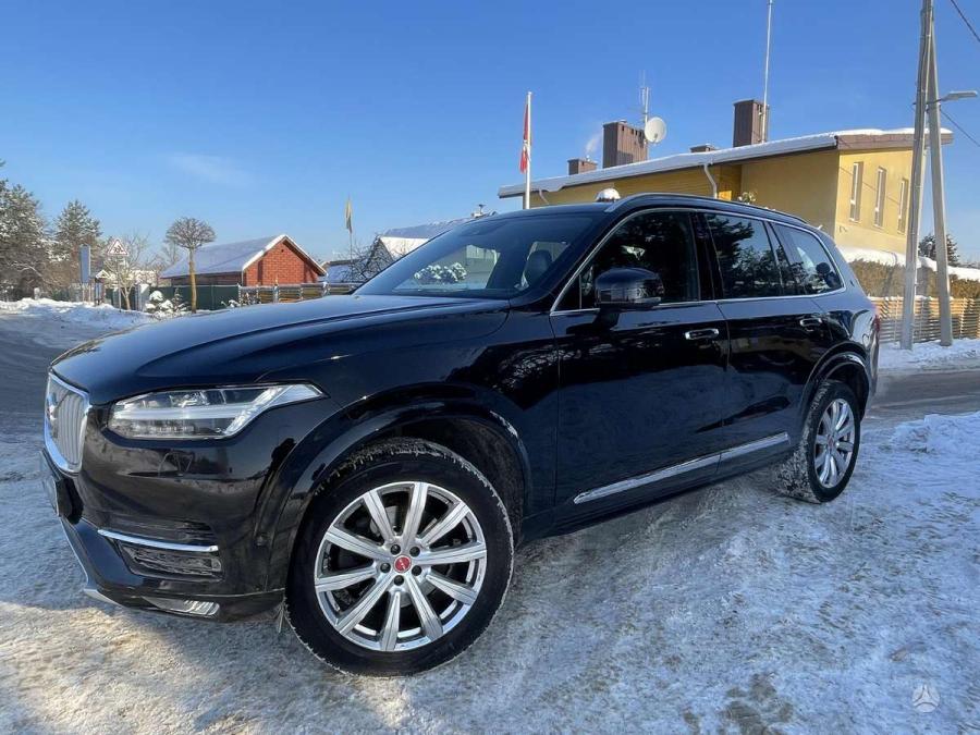 Brown Volvo XC90 2015 in Vilnius, with an engine capacity of 2.00 L and mileage of 297 thousand km for 18900 €, photo 12 on AUTOMOTO.COM.LV