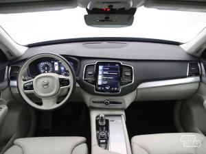 Brown Volvo XC90 2015 in Vilnius, with an engine capacity of 2.00 L and mileage of 268 thousand km for 20999 €, photo 3 on AUTOMOTO.COM.LV