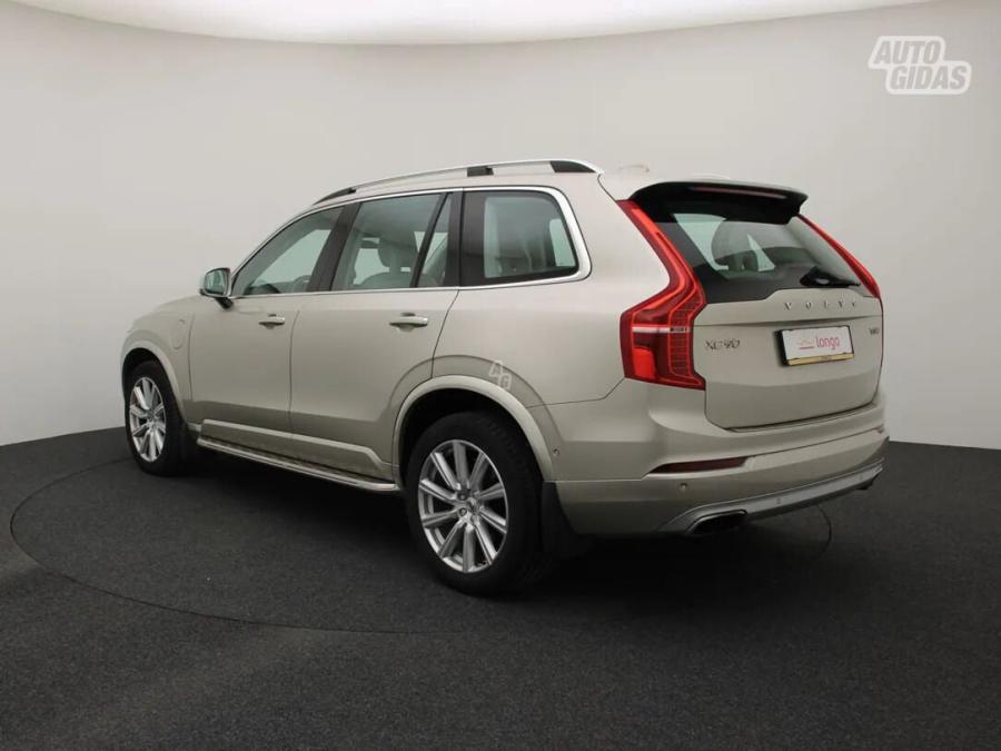 Brown Volvo XC90 2015 in Vilnius, with an engine capacity of 2.00 L and mileage of 268 thousand km for 20999 €, photo 8 on AUTOMOTO.COM.LV