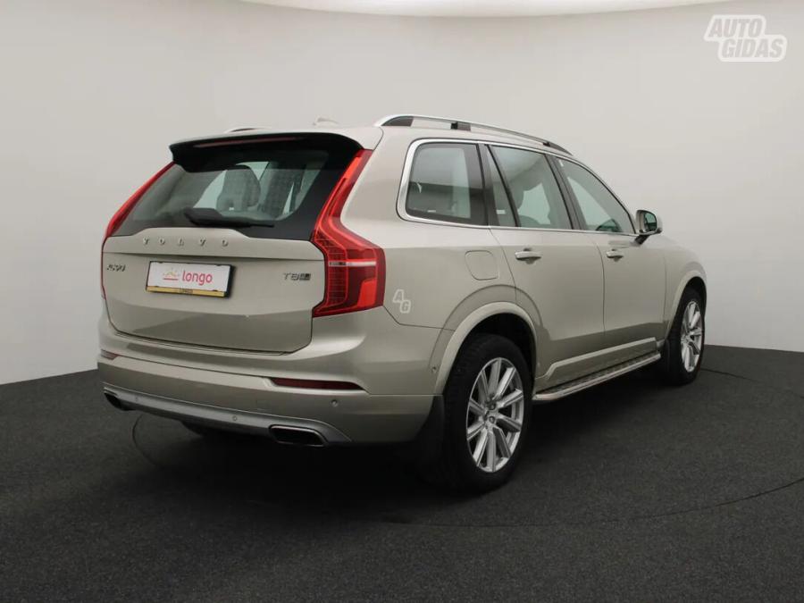 Brown Volvo XC90 2015 in Vilnius, with an engine capacity of 2.00 L and mileage of 268 thousand km for 20999 €, photo 9 on AUTOMOTO.COM.LV