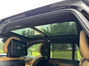 Brown Volvo XC90 2015 in Alytus, with an engine capacity of 2.00 L and mileage of 284 thousand km for 16950 €, photo 13 on AUTOMOTO.COM.LV