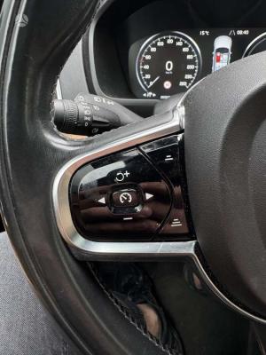 Brown Volvo XC90 2015 in Alytus, with an engine capacity of 2.00 L and mileage of 284 thousand km for 16950 €, photo 24 on AUTOMOTO.COM.LV