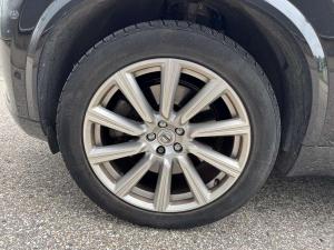 Brown Volvo XC90 2015 in Alytus, with an engine capacity of 2.00 L and mileage of 284 thousand km for 16950 €, photo 36 on AUTOMOTO.COM.LV