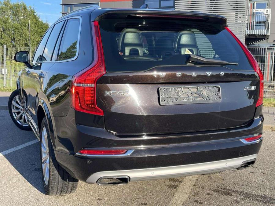Brūns Volvo XC90 2015 Viļņa, ar dzinēja tilpumu 2.00 L un nobraukumu 300 tūkst. km par 16990 €, foto 9 vietnē AUTOMOTO.COM.LV