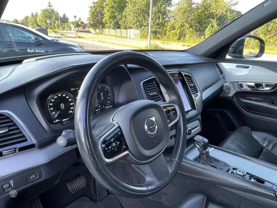Brūns Volvo XC90 2015 Viļņa, ar dzinēja tilpumu 2.00 L un nobraukumu 300 tūkst. km par 16990 €, foto 20 vietnē AUTOMOTO.COM.LV