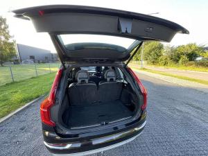 Brūns Volvo XC90 2015 Viļņa, ar dzinēja tilpumu 2.00 L un nobraukumu 300 tūkst. km par 16990 €, foto 25 vietnē AUTOMOTO.COM.LV