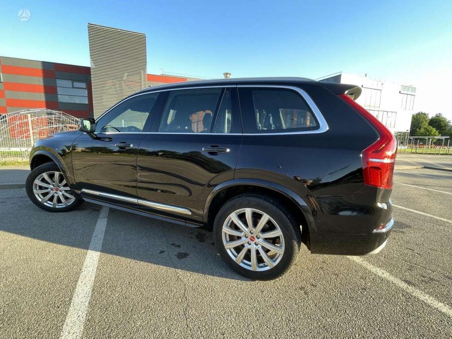 Brown Volvo XC90 2015 in Vilnius, with an engine capacity of 2.00 L and mileage of 278 thousand km for 16000 €, photo 7 on AUTOMOTO.COM.LV
