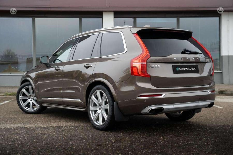 Brown Volvo XC90 2016 in Vilnius, with an engine capacity of 1.97 L and mileage of 191 thousand km for 22750 €, photo 3 on AUTOMOTO.COM.LV