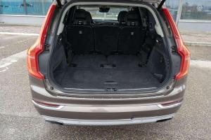Brown Volvo XC90 2016 in Vilnius, with an engine capacity of 1.97 L and mileage of 191 thousand km for 22750 €, photo 12 on AUTOMOTO.COM.LV
