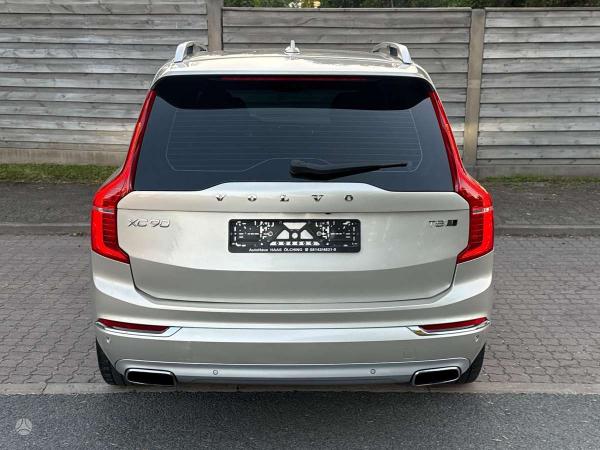 Brown Volvo XC90 2016 in Vilnius, with an engine capacity of 1.97 L and mileage of 170 thousand km for 22000 €, photo 4 on AUTOMOTO.COM.LV