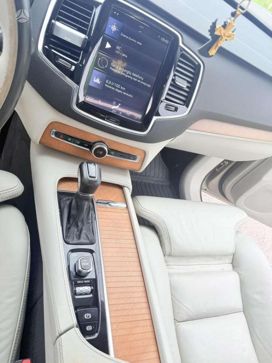 Brūns Volvo XC90 2016 Kauņa, ar dzinēja tilpumu 1.97 L un nobraukumu 327 tūkst. km par 16600 €, foto 23 vietnē AUTOMOTO.COM.LV