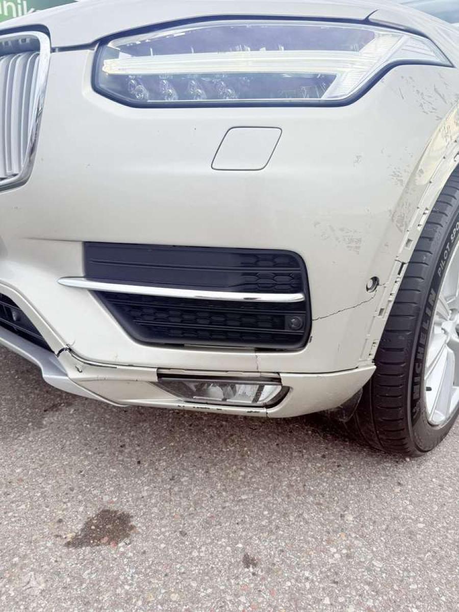 Brūns Volvo XC90 2016 Kauņa, ar dzinēja tilpumu 1.97 L un nobraukumu 327 tūkst. km par 16600 €, foto 45 vietnē AUTOMOTO.COM.LV
