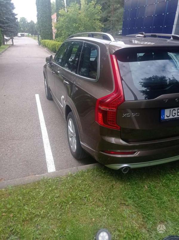Brūns Volvo XC90 2016 Kauņa, ar dzinēja tilpumu 1.97 L un nobraukumu 170 tūkst. km par 24000 €, foto 3 vietnē AUTOMOTO.COM.LV