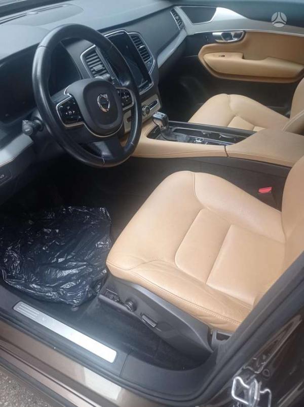 Brūns Volvo XC90 2016 Kauņa, ar dzinēja tilpumu 1.97 L un nobraukumu 170 tūkst. km par 24000 €, foto 6 vietnē AUTOMOTO.COM.LV