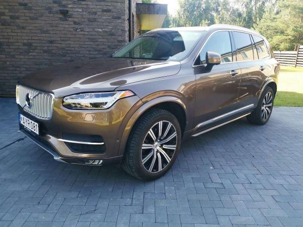 Brown Volvo XC90 2016 in Vilnius, with an engine capacity of 1.97 L and mileage of 338 thousand km for 17700 €, photo 3 on AUTOMOTO.COM.LV