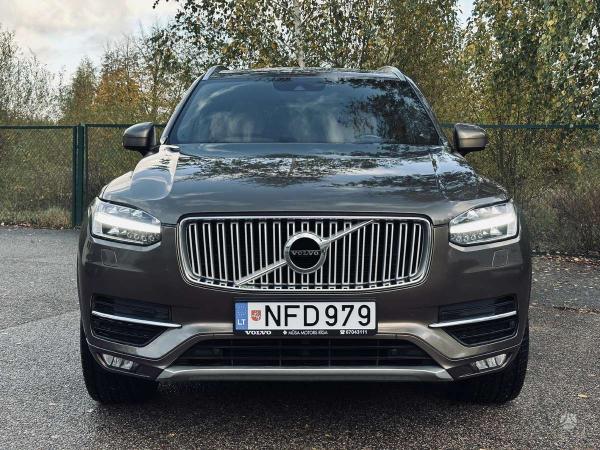 Brown Volvo XC90 2017 in Trakai, with an engine capacity of 1.97 L and mileage of 285 thousand km for 21300 €, photo 2 on AUTOMOTO.COM.LV