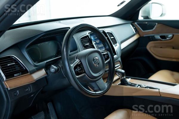 Brūns Volvo XC90 2017 Rīga, ar dzinēja tilpumu 2.00 L un nobraukumu 294 tūkst. km par 20900 €, foto 5 vietnē AUTOMOTO.COM.LV