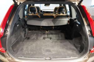 Brūns Volvo XC90 2017 Viļņa, ar dzinēja tilpumu 1.97 L un nobraukumu 201 tūkst. km par 24900 €, foto 13 vietnē AUTOMOTO.COM.LV