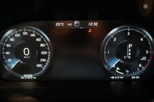 Brūns Volvo XC90 2017 Viļņa, ar dzinēja tilpumu 1.97 L un nobraukumu 201 tūkst. km par 24900 €, foto 22 vietnē AUTOMOTO.COM.LV