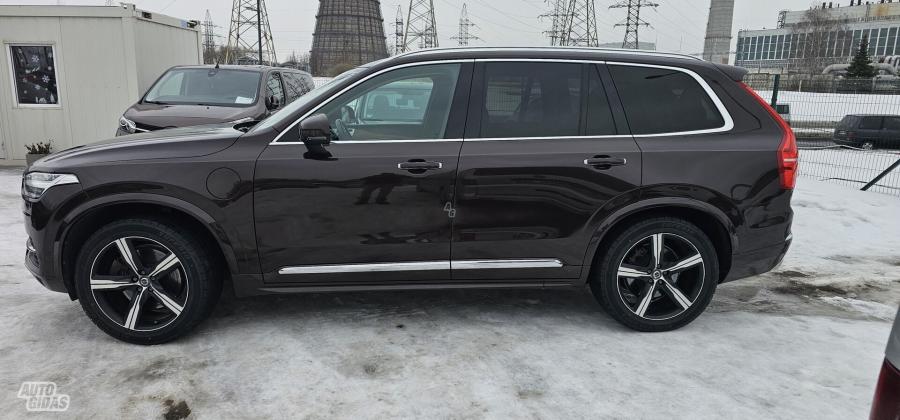 Brown Volvo XC90 2018 in Kaunas, with an engine capacity of 2.00 L and mileage of 196 thousand km for 24950 €, photo 4 on AUTOMOTO.COM.LV