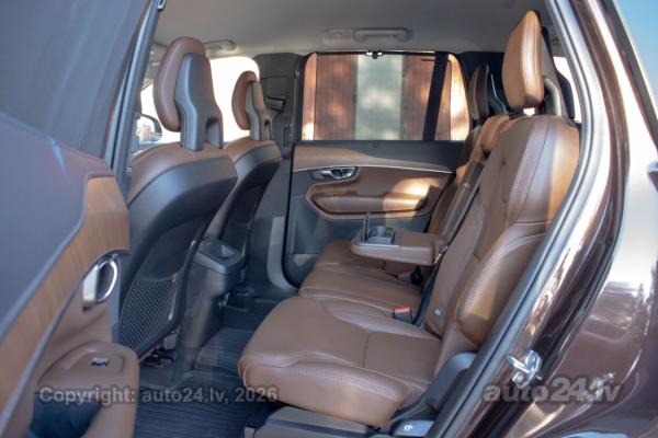 Brūns Volvo XC90 2019 Tallina, ar dzinēja tilpumu 2.00 L un nobraukumu 161 tūkst. km par 39900 €, foto 4 vietnē AUTOMOTO.COM.LV