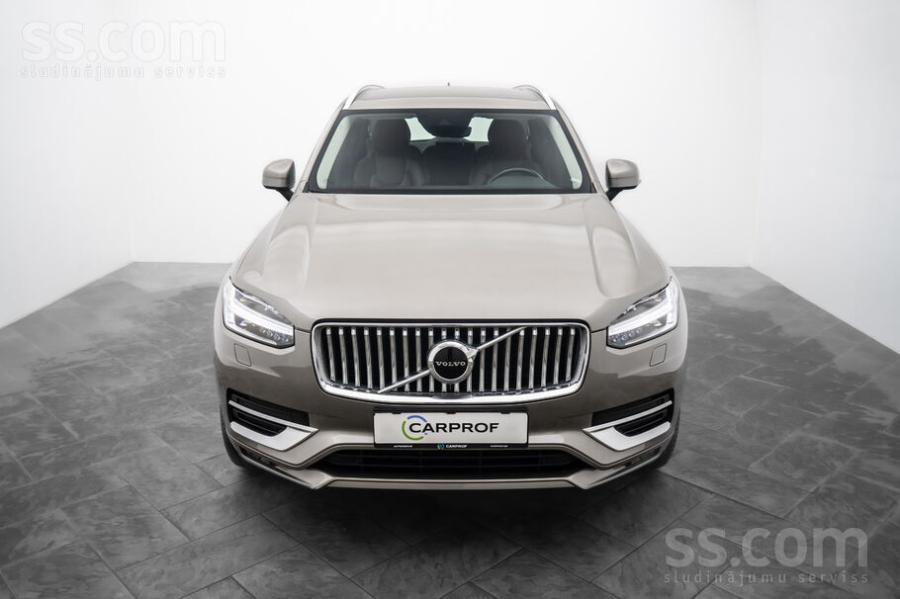 Brown Volvo XC90 2019 in Riga, with an engine capacity of 2.00 L and mileage of 86 thousand km for 37900 €, photo 3 on AUTOMOTO.COM.LV